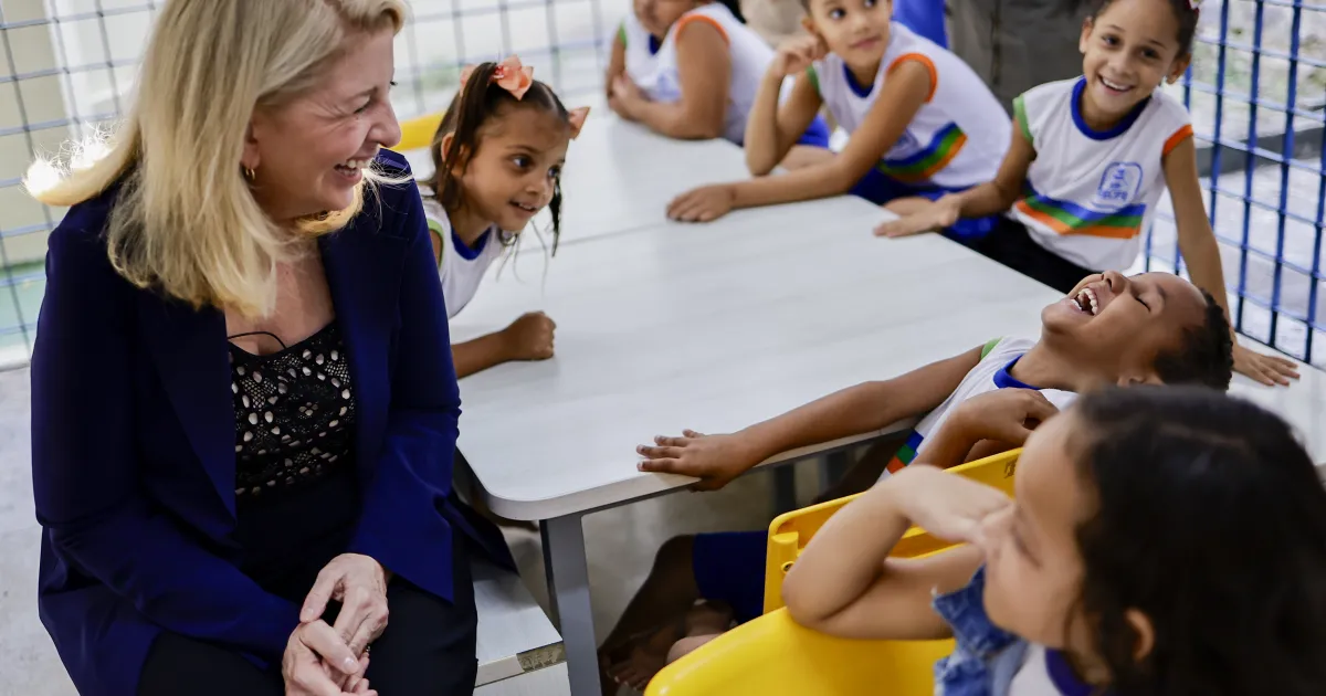 UNICEF Executive Director Catherine Russell visits Brazil to highlight ...